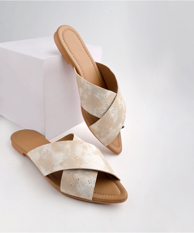 Iridescent beige criss cross flats | Street Style Store | SSS